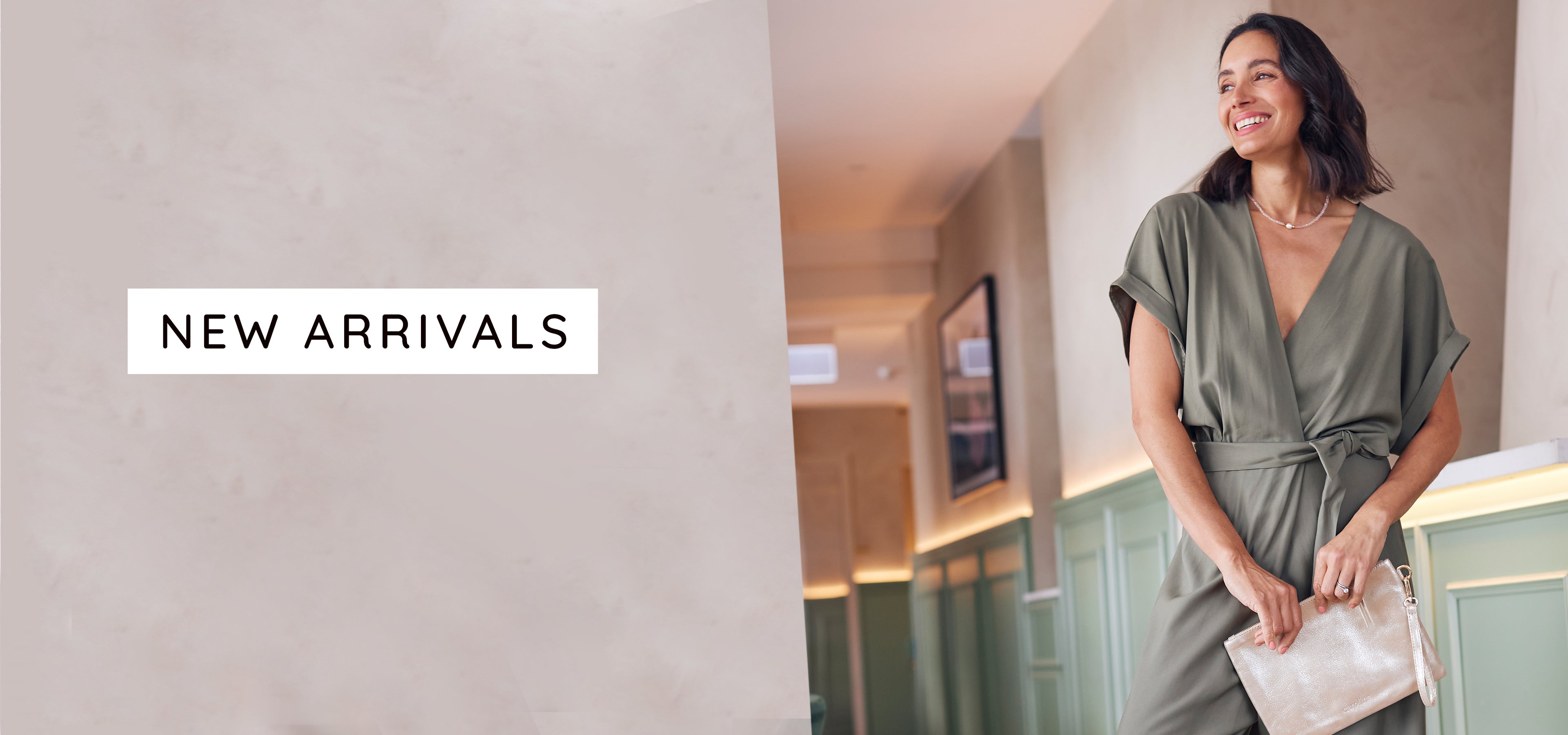 Women's Designer Clothing & Fashion Accessories Store - Carolina